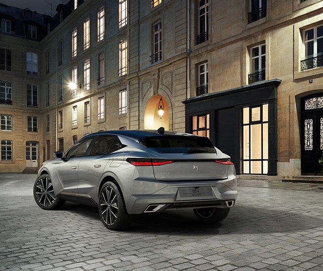 DS 4 Hatchback - DS Automobiles